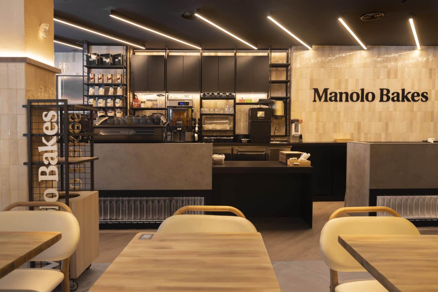 Manolo Bakes abre en la plaza Gipuzkoa su segunda tienda donostiarra